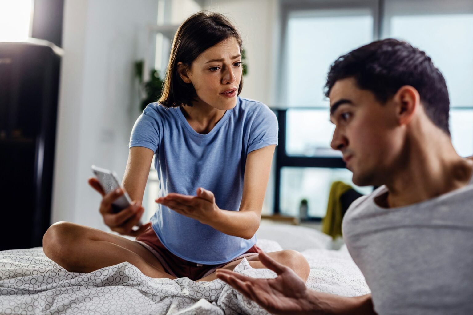 Is Your Husband Hiding Something? 17 Clues to Watch Out For – The Sense Hub